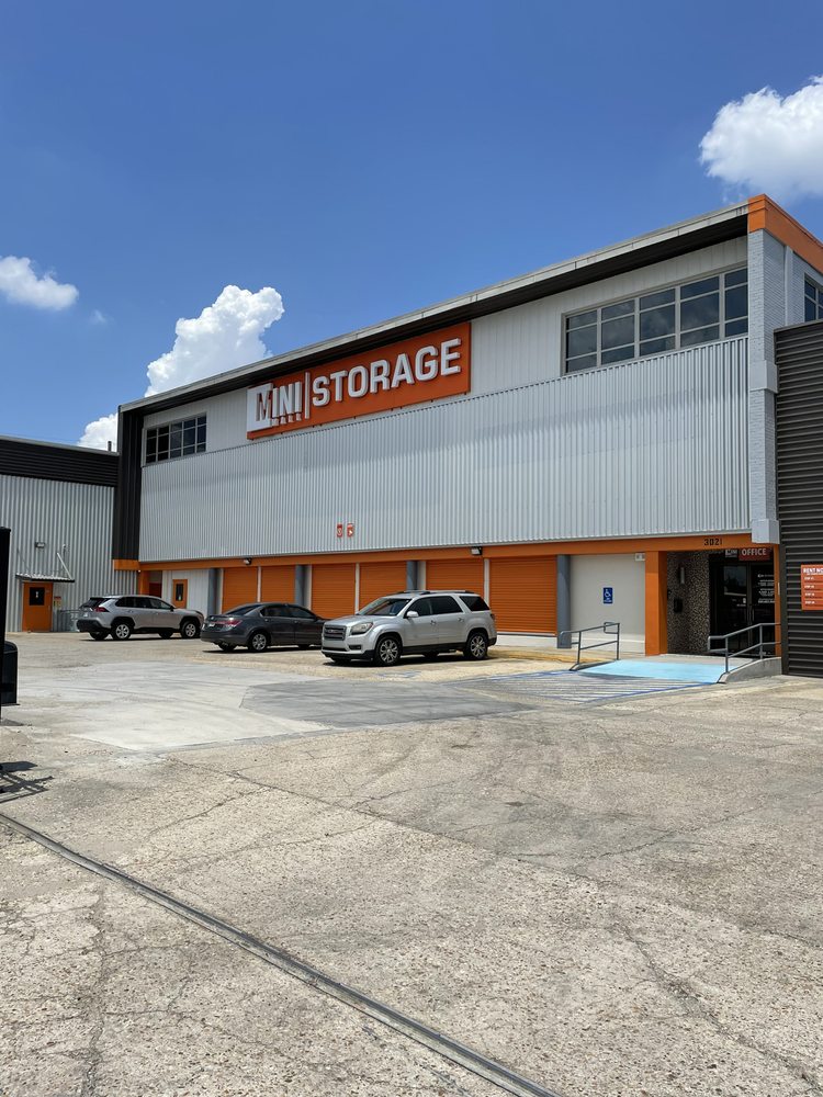 MINI MALL STORAGE - NEW ORLEANS - Updated August 2025 - 3021 Franklin ...