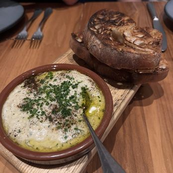 AVEC RIVER NORTH - Updated August 2024 - 634 Photos & 247 Reviews - 141 ...