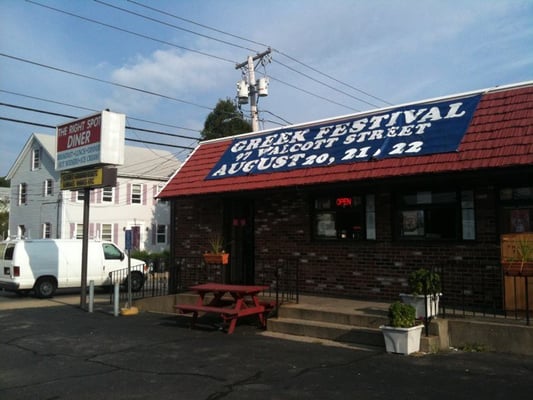 RIGHT SPOT - 19 Photos & 20 Reviews - 200 S Bend St, Pawtucket, Rhode ...