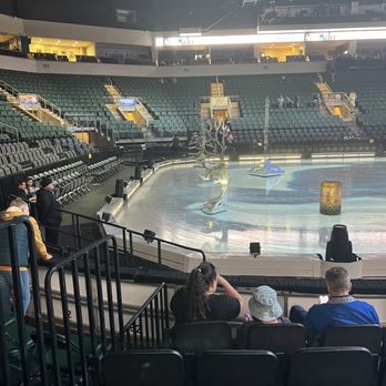 H-E-B CENTER AT CEDAR PARK - Updated May 2025 - 472 Photos & 316 ...