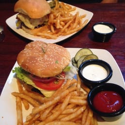 BISBEE’S TABLE - Updated July 2025 - 606 Photos & 638 Reviews - 2 ...