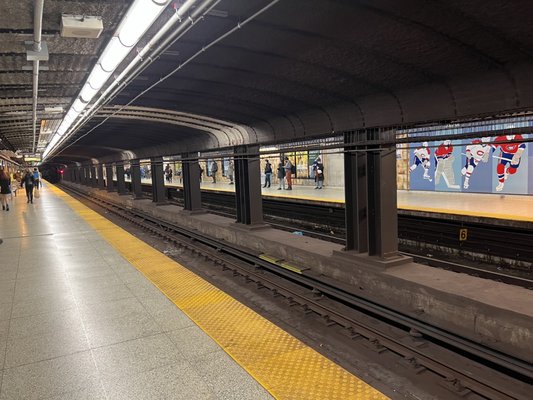 TTC COLLEGE STATION - Updated November 2025 - 3 Carlton Street, Toronto ...