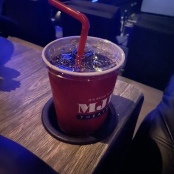 MJR SOUTHGATE CINEMA - Updated January 2026 - 55 Photos & 93 Reviews ...