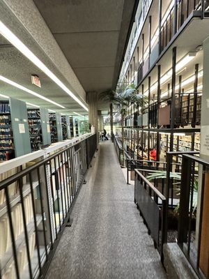 HUNTINGTON BEACH CENTRAL LIBRARY - Updated October 2025 - 754 Photos ...