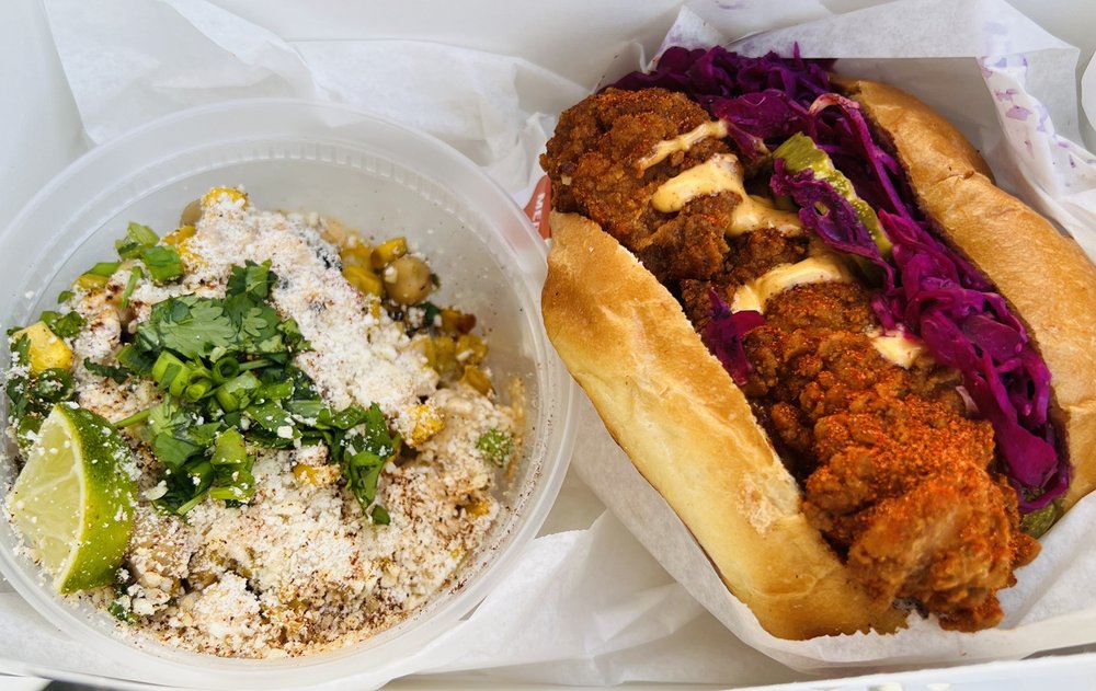 PRETTY BIRD HOT CHICKEN - DOWNTOWN - Updated October 2024 - 977 Photos ...