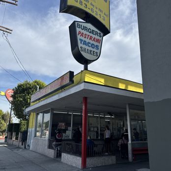 DAGLAS DRIVE IN - Updated June 2025 - 504 Photos & 859 Reviews - 20036 ...