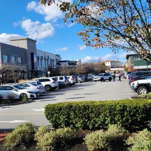 MANSFIELD CROSSING - Updated January 2026 - 10 Photos - 280 School St ...