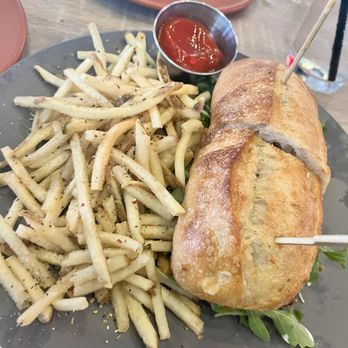 MISFIT KITCHEN - Updated March 2025 - 124 Photos & 59 Reviews - 111 N ...