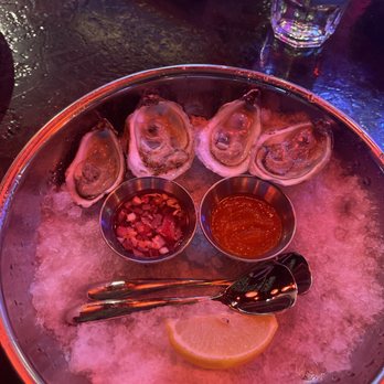 FOX ON JOHN - Updated July 2024 - 377 Photos & 173 Reviews - 106 John ...