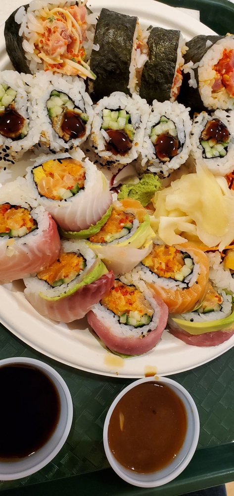 OKANE SUSHI BAR - 22-2305 Chem. Rockland, Mont-Royal, Quebec, Canada ...