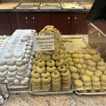 NABLUS PASTRY & SWEETS - Updated February 2025 - 177 Photos & 124 ...