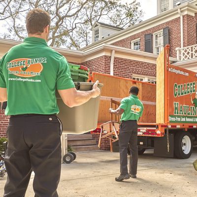 COLLEGE HUNKS HAULING JUNK & MOVING - TOPEKA - Updated December 2025 ...