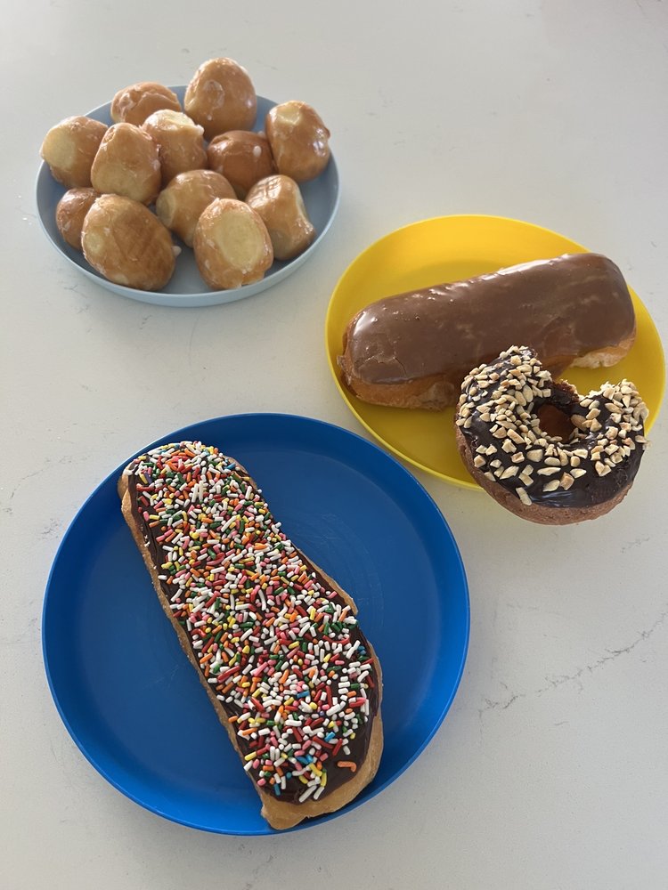 PARADISE DONUTS & DELI - 197 Photos & 345 Reviews - 26061 La Paz Rd ...