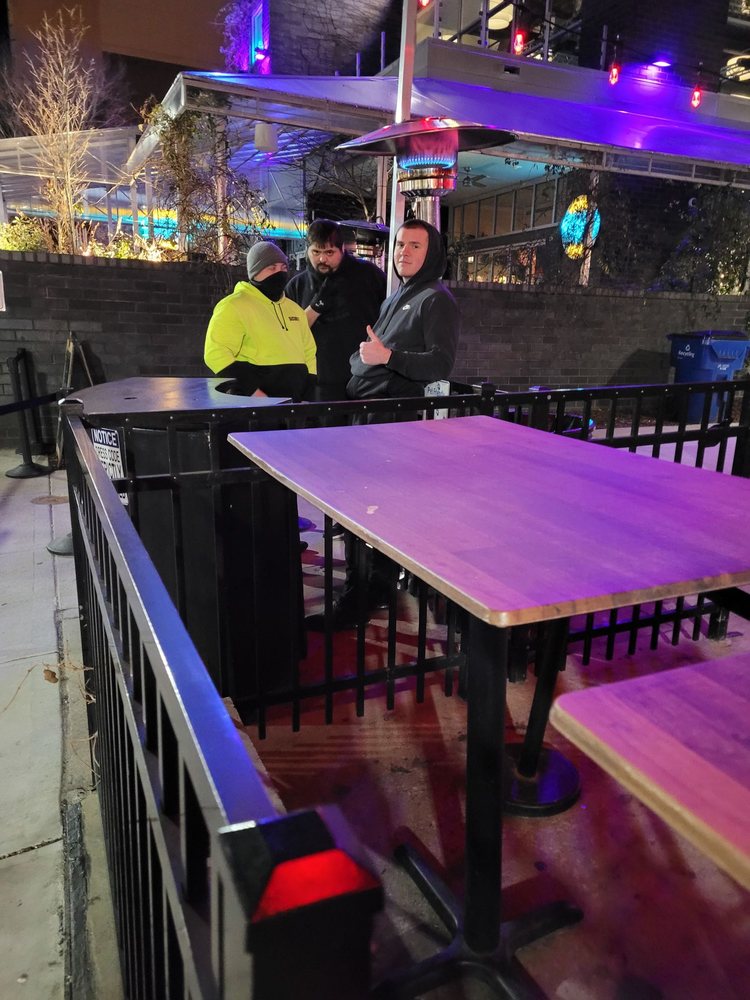 TEETS - Updated December 2025 - 23 Photos & 41 Reviews - 425 Glenwood ...