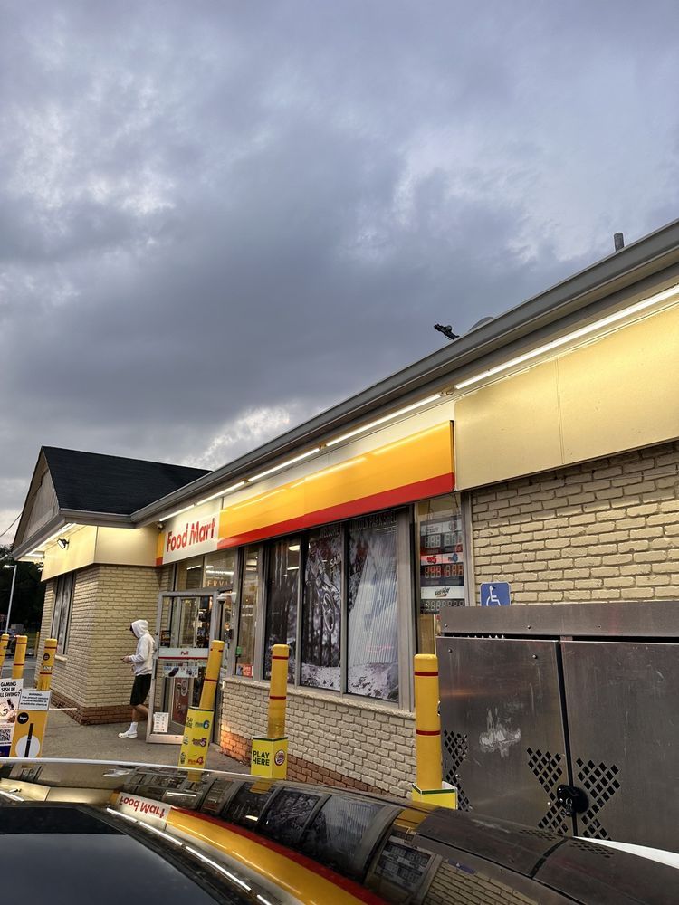 SHELL CONVENIENCE STORE - 1000 Communipaw Ave, Jersey City, New Jersey ...