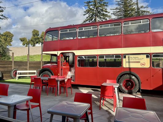 LUCKY’S DRIVE-IN - Updated November 2025 - 430 Photos & 204 Reviews ...