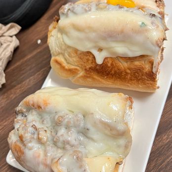 RIVERCRUST DELI - Updated September 2024 - 216 Photos & 228 Reviews ...