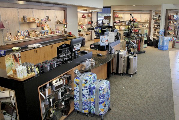 ALAN’S SHOES - 14 Photos & 39 Reviews - 6030 N Oracle Rd, Tucson ...