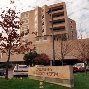 UT SOUTHWESTERN MEDICAL CENTER - Updated July 2025 - 12 Reviews - 1801 ...