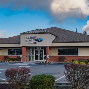 BECU CREDIT UNION - Updated August 2025 - 18 Photos & 28 Reviews ...