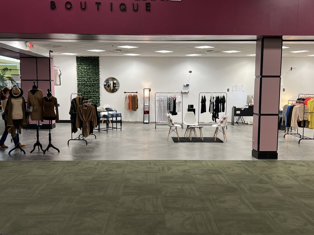 BURGUNDY ROSE BOUTIQUE - Updated July 2025 - 1001 Rainbow Dr, Gadsden, Alabama - Women's ...