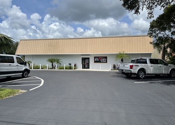 THE BATTERY STORE - Updated November 2025 - 4360 Corporate Square ...