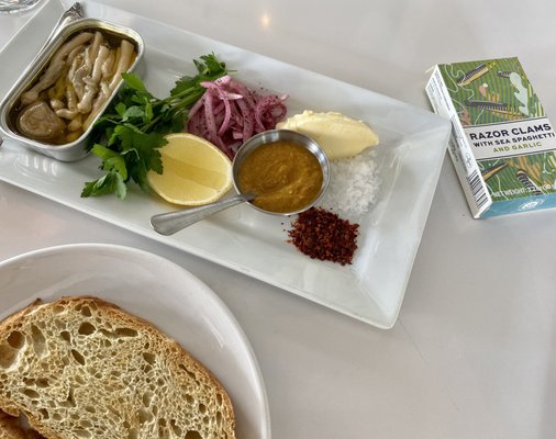 BARBOUNI AT BABA - Updated October 2025 - 28 Photos & 13 Reviews - 2701 ...