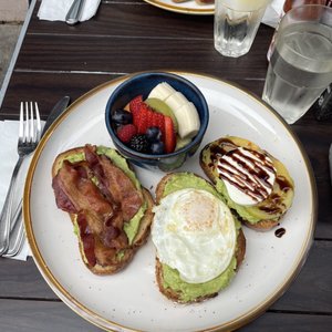 EIGHT AM - 1907 Photos & 1655 Reviews - 1323 Columbus Ave, San ...