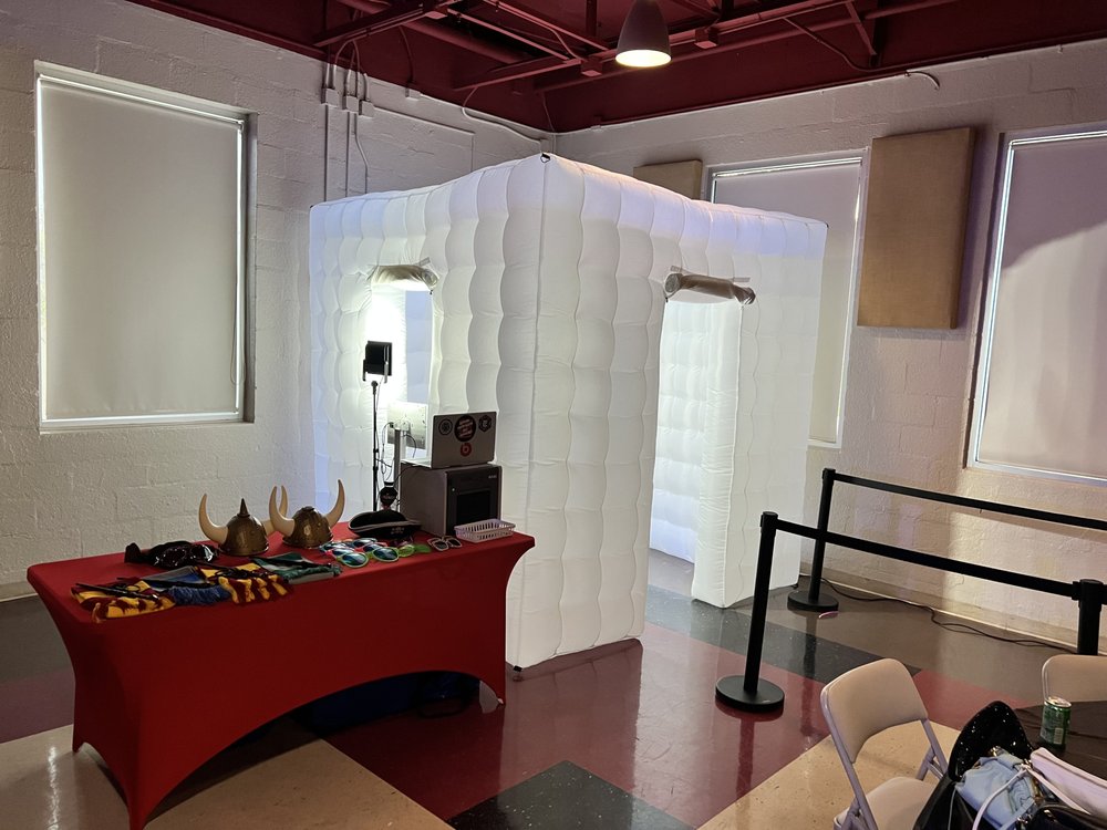 SUPREME PHOTO BOOTH RENTALS - Updated January 2025 - 34 Photos ...