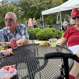 HOP YARD ALE WORKS - Updated July 2025 - 31 Photos & 32 Reviews - 512 W ...