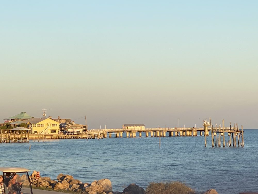 BEACH FRONT MOTEL - Updated August 2025 - 25 Photos & 25 Reviews - 873 ...