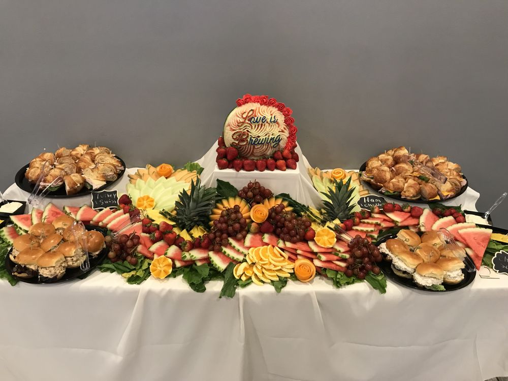 FANTASTIC FRUITS - Updated January 2026 - 41 Photos - 20449 Schaefer ...