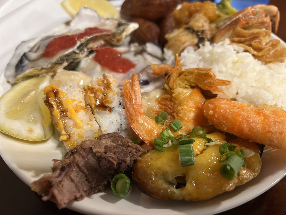 FOUR SEASON BUFFET - Updated March 2025 - 131 Photos & 79 Reviews ...