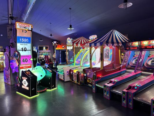 CREEKSIDE FAMILY FUN CENTER - Updated December 2025 - 23 Photos & 14 ...