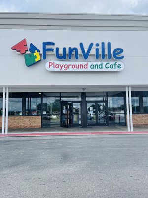 FUNVILLE PLAYGROUND AND CAFE VIRGINIA BEACH - Updated December 2025 ...