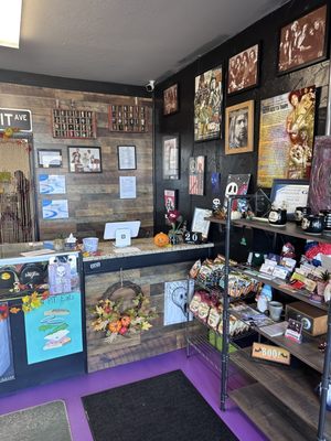 MOSH PIT EATS - Updated August 2025 - 33 Photos & 37 Reviews - 111 Old ...