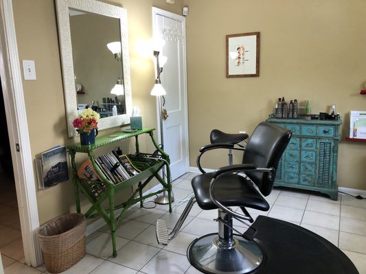 DOT DOT SALON - Updated October 2025 - 13 Photos & 23 Reviews - 535 W 20th St, Houston, Texas ...