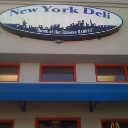 THE NEW YORK DELI - Updated July 2025 - 178 Photos & 305 Reviews - 829 ...