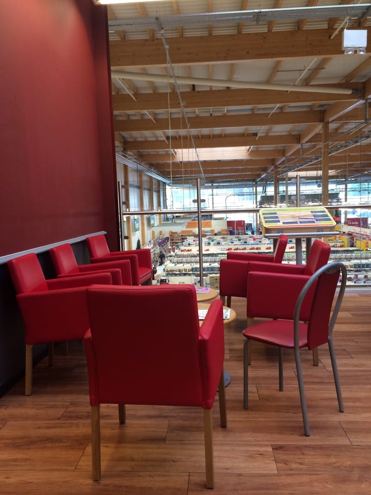 TESCO CHEETHAM HILL SUPERSTORE - Updated June 2025 - Cheetham Hill Rd ...