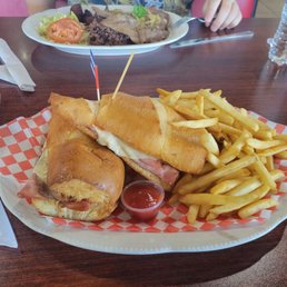 HABANOS CAFE - Updated June 2024 - 197 Photos & 59 Reviews - 2415 E ...