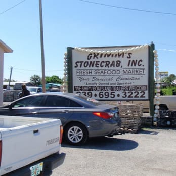 GRIMMS STONECRAB - Updated December 2025 - 41 Photos & 27 Reviews - 919 Dupont Rd, Everglades ...