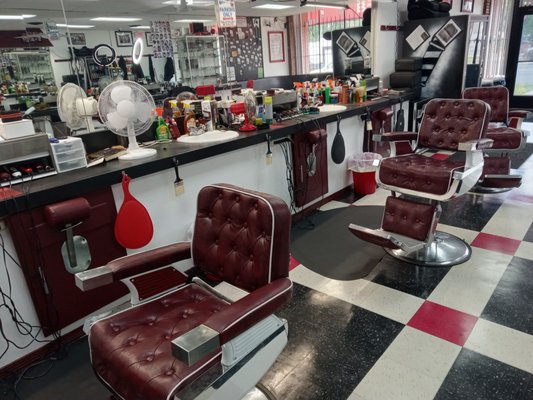 MR.CLIPPER’S BARBER SHOP - Updated August 2025 - 88 Photos - 19504 West ...