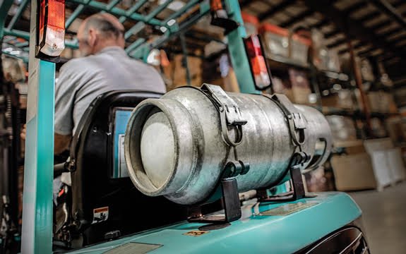 PARACO GAS - Updated October 2025 - 29 Photos & 123 Reviews - 44 Kroemer Ave, Riverhead, New ...