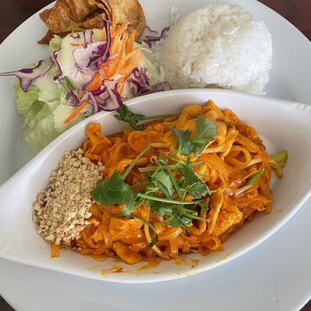 SWEETY HUT THAI RESTAURANT - Updated November 2024 - 392 Photos & 414 ...