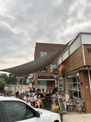 SCRATCH KITCHEN AND TAPROOM - 313 Photos & 146 Reviews - 160 E Cedar St ...