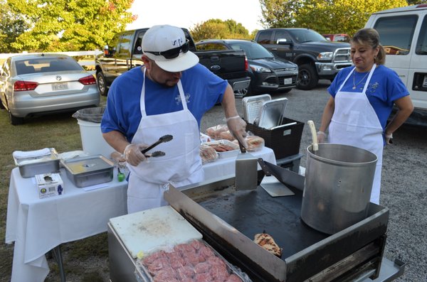 THE HAMBURGER MAN - Updated May 2026 - 17 Photos & 28 Reviews - Dallas ...