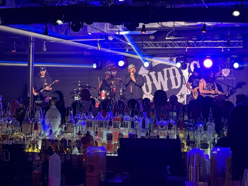 ROWDYS - Updated November 2024 - 12 Photos & 38 Reviews - 803 E Nasa Pkwy, Webster, Texas ...