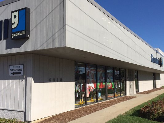 GOODWILL INDUSTRIES OF NORTHERN ILLINOIS - Updated September 2025 - 4618 E State St, Rockford ...