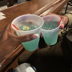 290 SLIDE SPORTS BAR & GRILL - Updated September 2025 - 21 Reviews ...