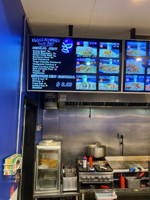 MASKADORES TACO SHOP - 130 Photos & 154 Reviews - 15090 N Northsight ...